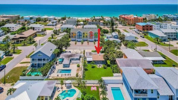 Sharks Shack - Indian Rocks Beach, FL