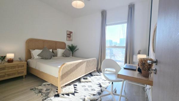 F1 - Camellia 1br Waters Edge Yas Island, Theme Parks - Abu Dhabi