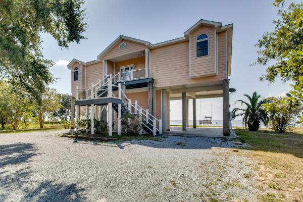 Private Beach And Views! Stilted Ocean Springs Home - Ocean Springs, MS
