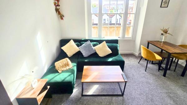 City Chic Stay In Bristol - Bristol