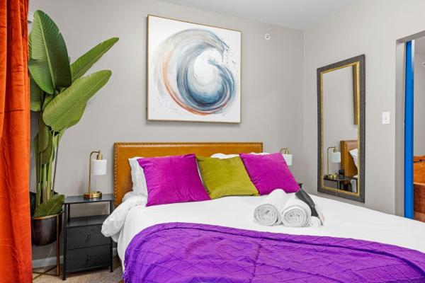 Philly Zoo Queen Retreat - Apartment With Fireplace & Parking Available - Aéroport de Philadelphie (PHL)