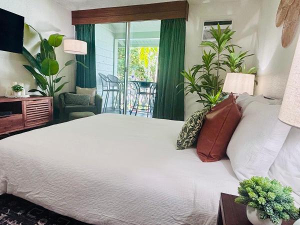 Kona Islander Inn Condos - Hawaii