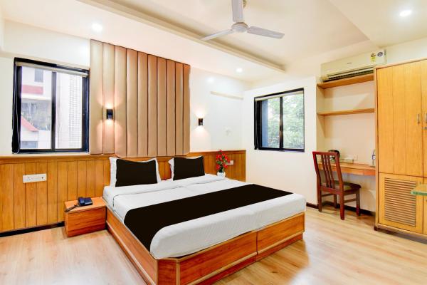 Super Townhouse Viman Nagar Business Stay Formerly Silver Crest - Pune