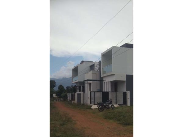 1e Villa - Courtallam