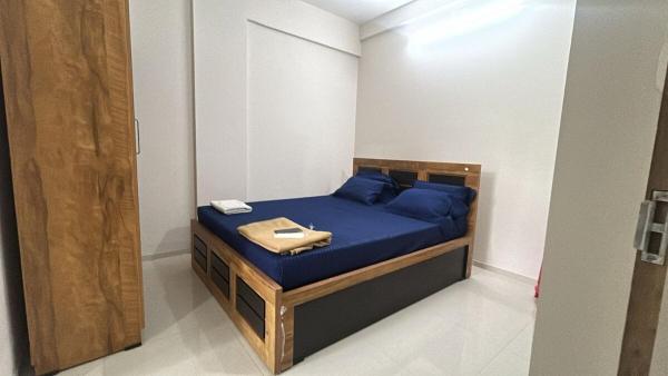 Le Divines - Guruvayur