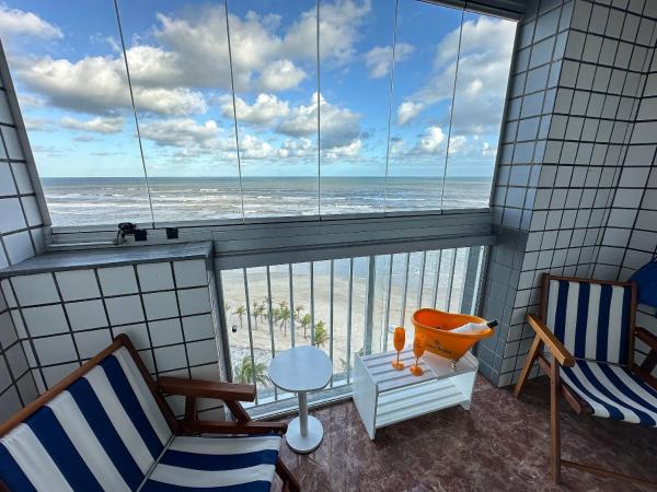 Vista Deslumbrante E Elegância Frente Mar! - Praia Grande