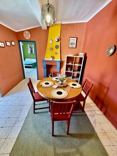 Wayra Glider Colorful Boho Stay In Norma Main Square - Latina