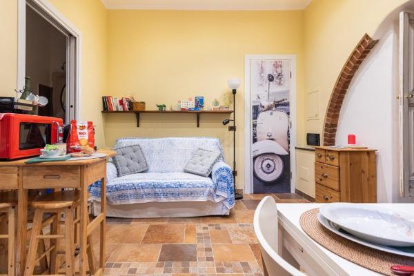 Experience Genoa-traditional Home In Castelletto - Genoa