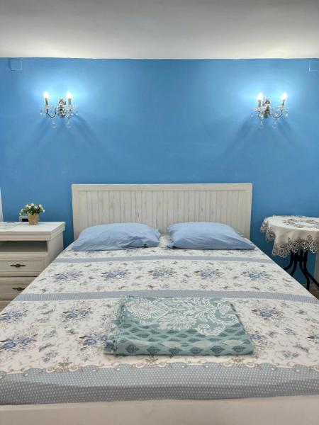 Sunny Hostel - Montenegro