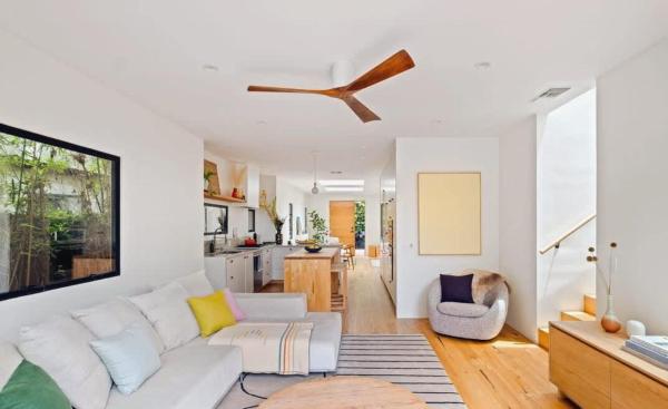 Three Bedroom Home With Detached Guest Studio - Los Angeles, CA