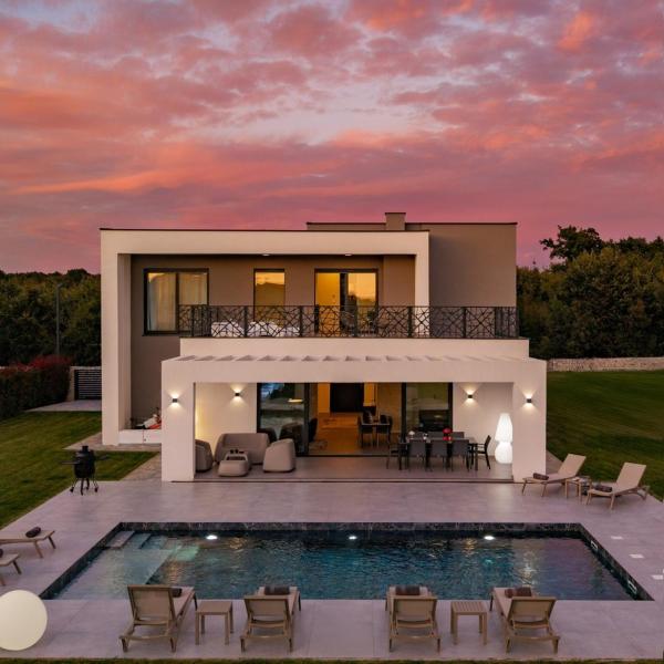 New! Luxury Villa Montira - 50 M2 Heated Pool - Peroj