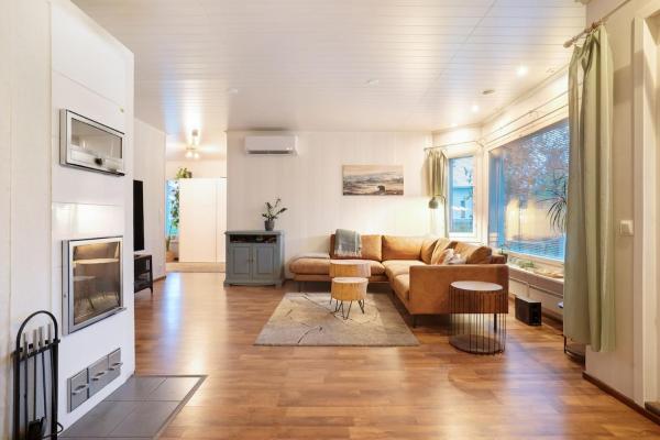 Aurora Forest Villa, Traditional Sauna & Wifi - Rovaniemi