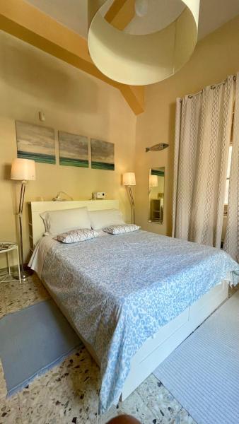 Three Rooms - Messina