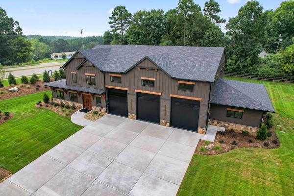 The Luxe Barn - Mooresville, NC
