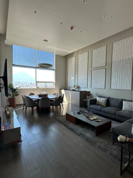 Moderno Y Céntrico Departamento En Monterrey - San Pedro Garza García