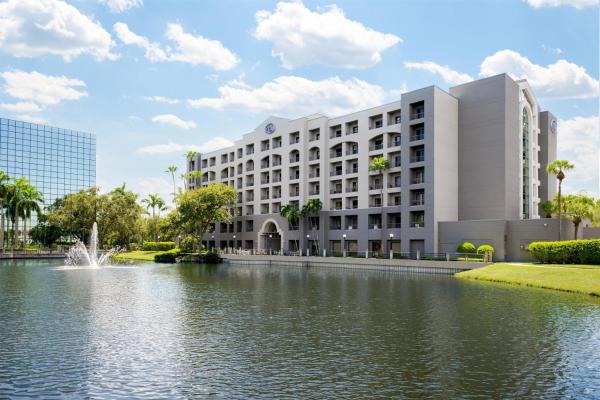Hilton Boca Raton Suites - ディアフィールドビーチ, FL