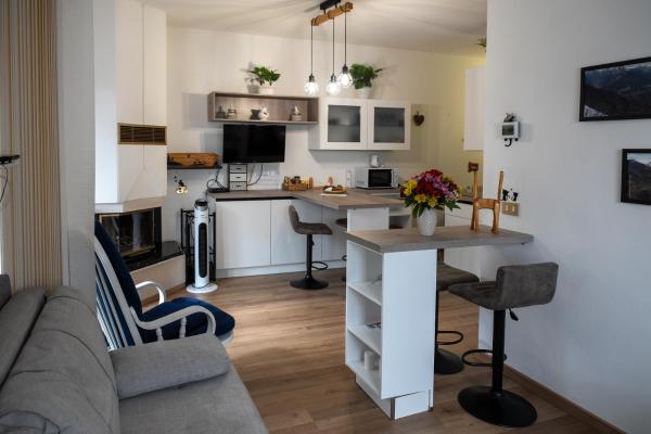 La Casa Degli Sbilfs - Wi-fi, Netflix E Garage Box , A 2 Minuti Dallo Zoncolan - Ravascletto