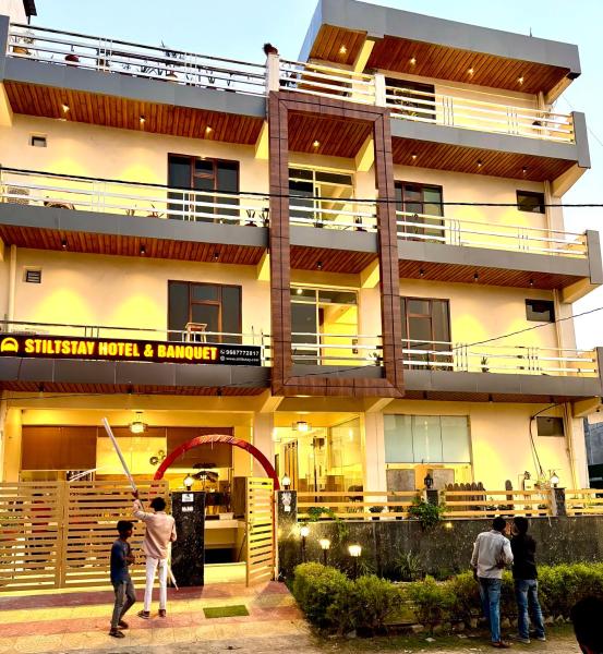 Hotel Stiltstay - Dadri