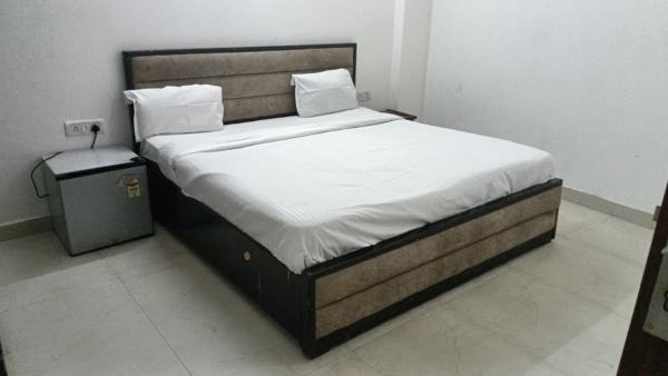 Sky Inn By Twamev - New Delhi