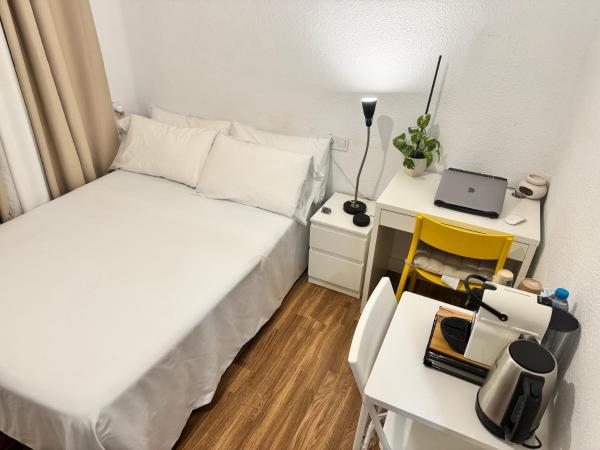 Habitacion Sencilla En Piso Hogareño - Valence en Espagne