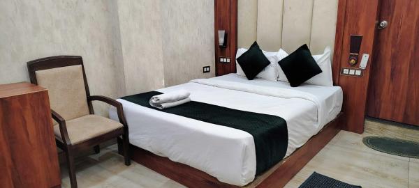 Hotel O Hote V-square - Lucknow
