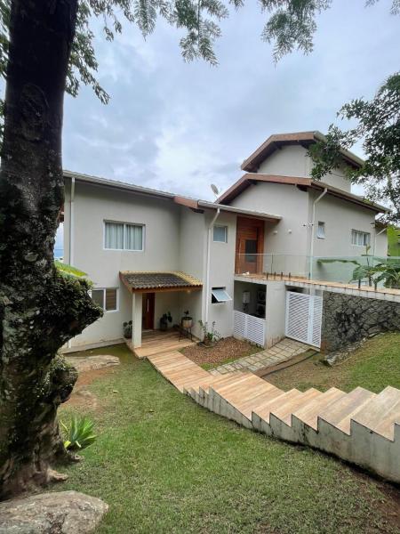 Casa Com Varanda, Ar Condicionado Pet Friendly - Ilhabela