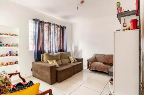 Quarto No Metrô Tucuruvi - Expo Cn - Shopping Trimais - São Paulo