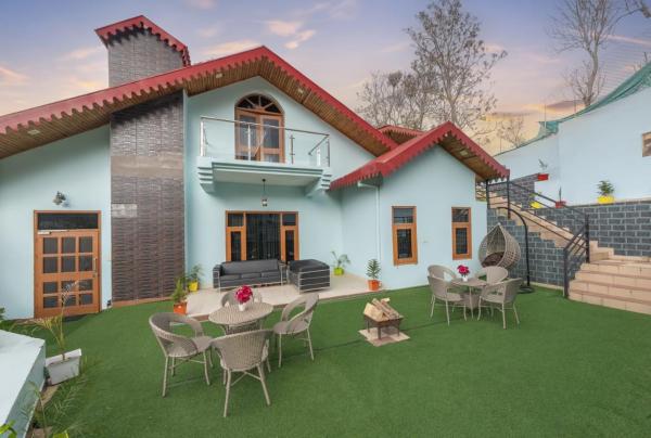 The Maharaja's Retreat I 3 Bhk Entire & Pvt Villa I Serviced Villa I Open Air Lawn & Terrace I Bonfire I Forest Treks I Memories I By Exotic Stay - Solan