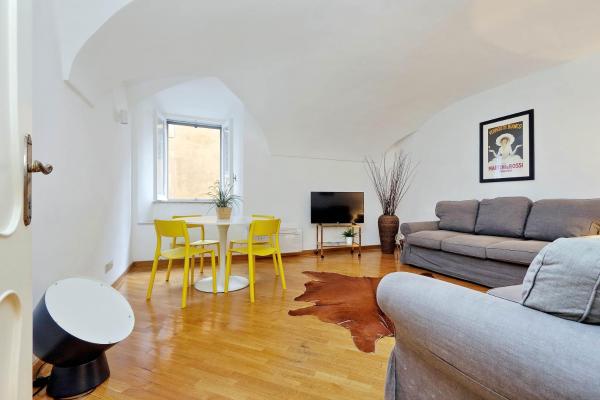 Clementina Charme - My Extra Home - Monti