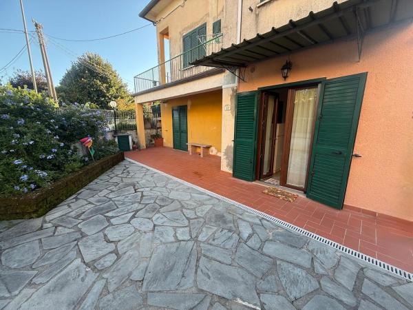 Emily House - Pietrasanta