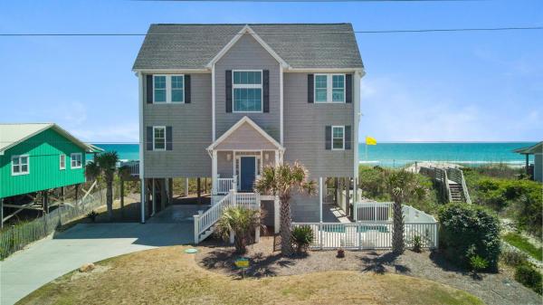 Aqua Vista By Emerald Isle Realty - Emerald Isle, NC