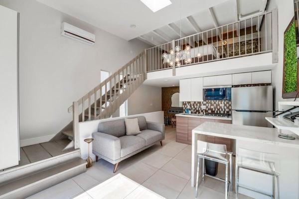 Kettner Row 2 - Kearny Mesa - San Diego