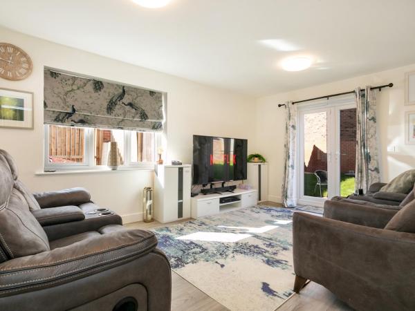 Pass The Keys Elegant Townhouse With Garden Wi-fi Work Space - Nottingham