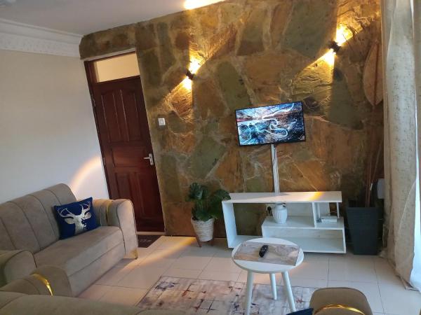 Shanzu Cozy Homes Near Prideinn Close To Serena Beach - Kenya