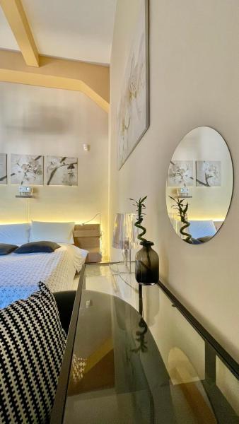 Three Rooms - Sicilia