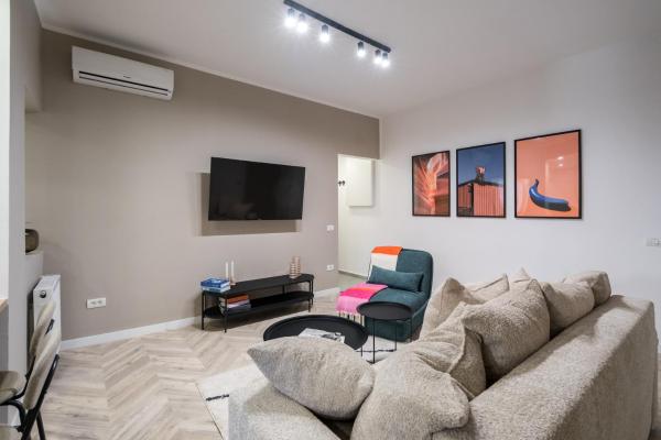 Trendy 2bdr Apartament In Cismigiu - Bucarest