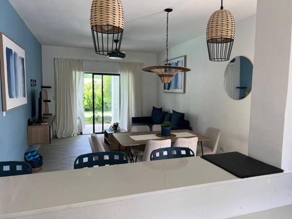 Swim Up And Beach Getaway At White Sands - Punta Cana