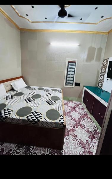 Yaduvanshi Dham - Vrindavan