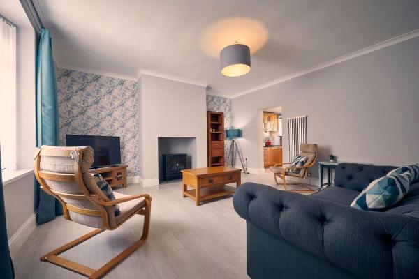 Roselyn By The Sea - Pet Friendly Accommodation - Newbiggin-by-the-Sea