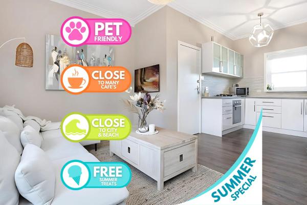 Luxe Newly Renovated 2 Bed Unit - Walk To Beach - University of Wollongong, Wollongong campus