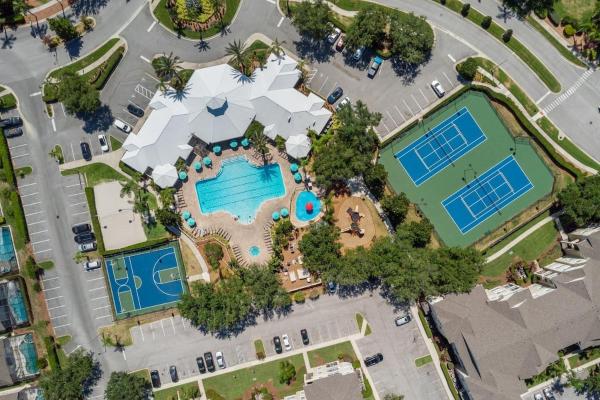 Resort Style Get Away Near Disney World! - United States