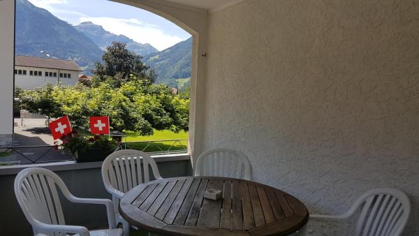 Mountain Views - Brienz