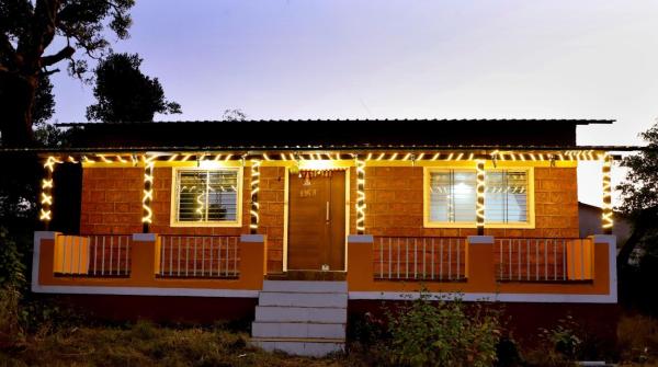 Deep Home's Umbarkars Mahabaleshwar - Mahabaleshwar