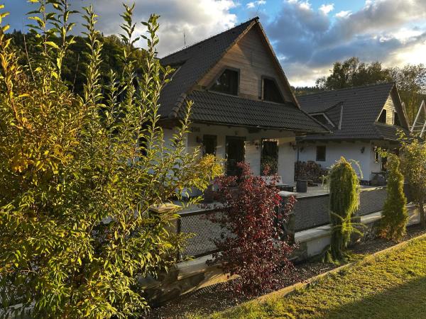 Tri Chalúpky Na Mýte - Slovakia