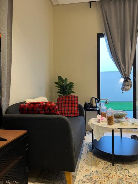 استديو مع سطح - Dammam