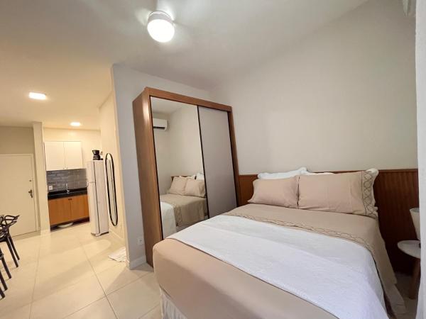 207 Vendaval - Flat 1 Quadra Praia Do Forte Com Ac E Wifi - Cabo Frio