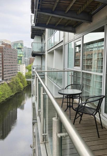 Lowry River Twin Balcony Deluxe - Rochdale
