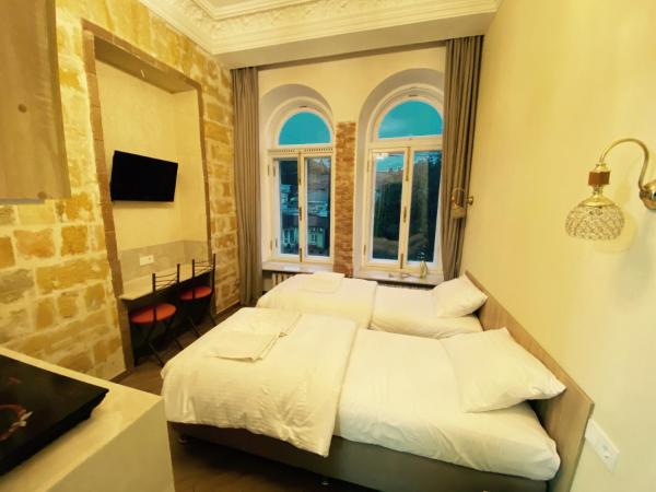 Апарт-готель в центрі міста - Odessa