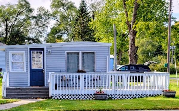 Welcome To Bluebird Cottage - Míchigan