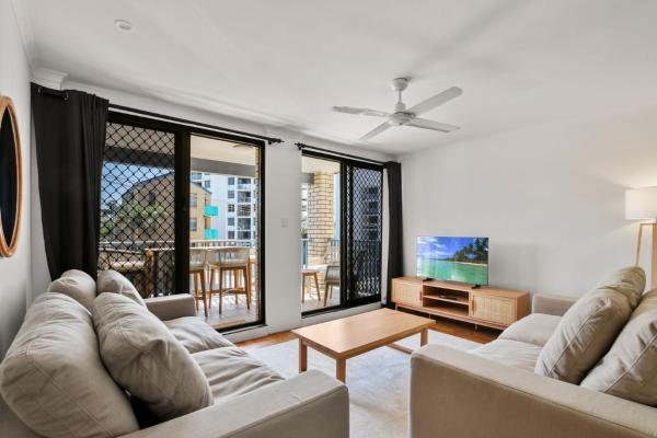 Levuka Unit 12 14 Moreton Pde - Caloundra